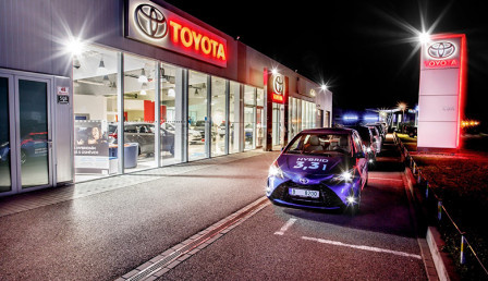 Kontakty • AUTO UH